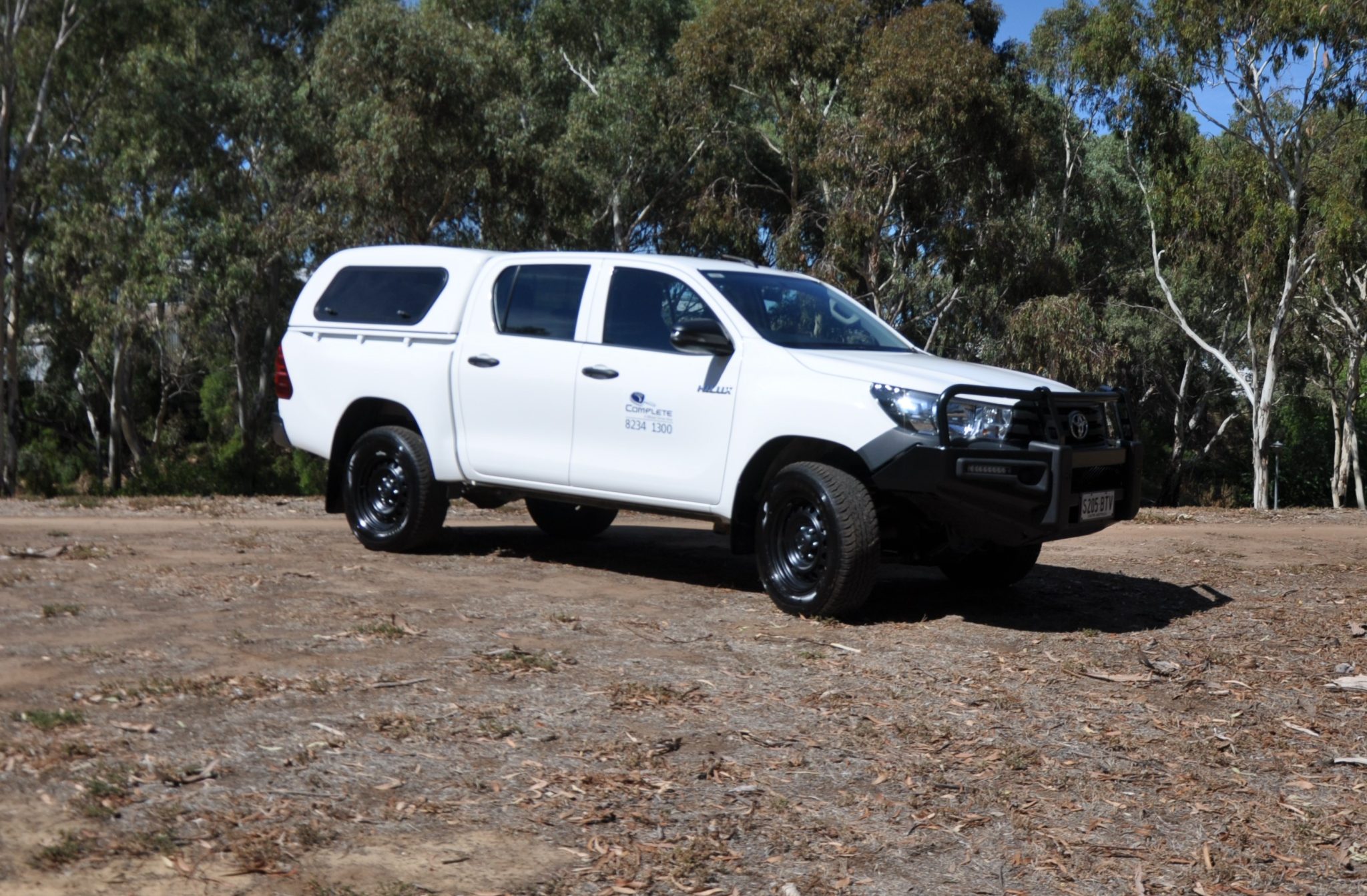 4WD Toyota Hilux Dual Cab Canopy
